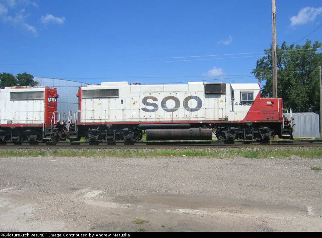 SOO 4452